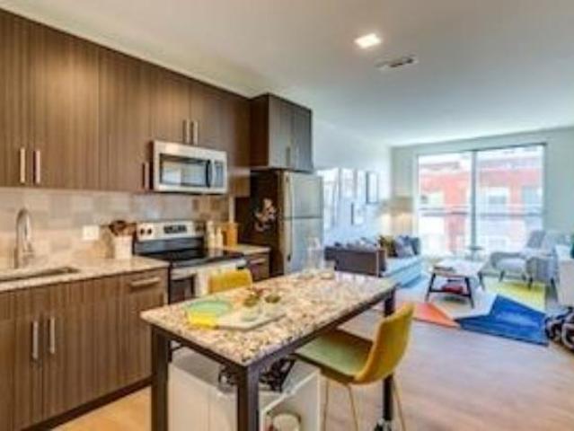 1 Br, 1 bath, Apartment 190 Pleasant Street
