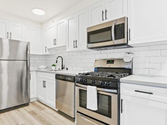 1 Br, 1 bath, Apartment 1915 Ocean Way