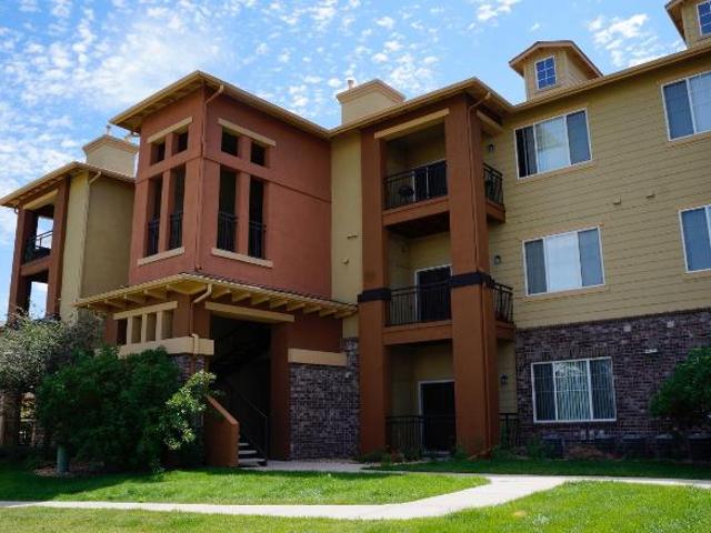 1 Br, 1 bath, Apartment 19255 Cottonwood Dr