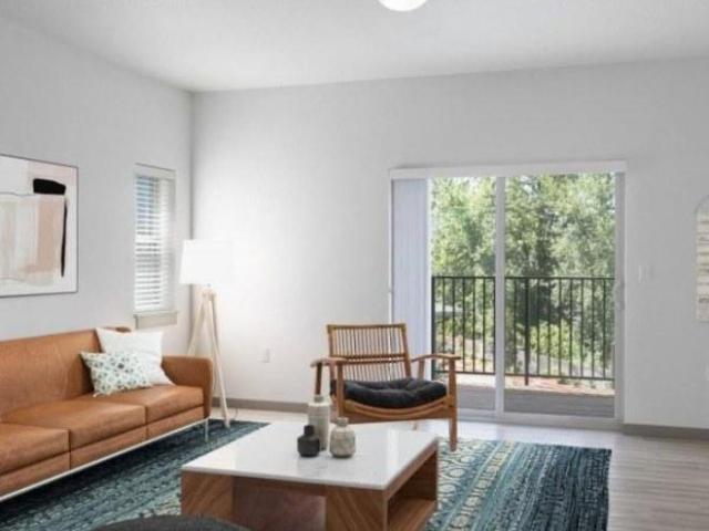 1 Br, 1 bath, Apartment 1937 Main St
