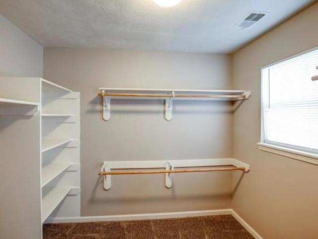 1 Br, 1 bath, Apartment 19 Basil Way