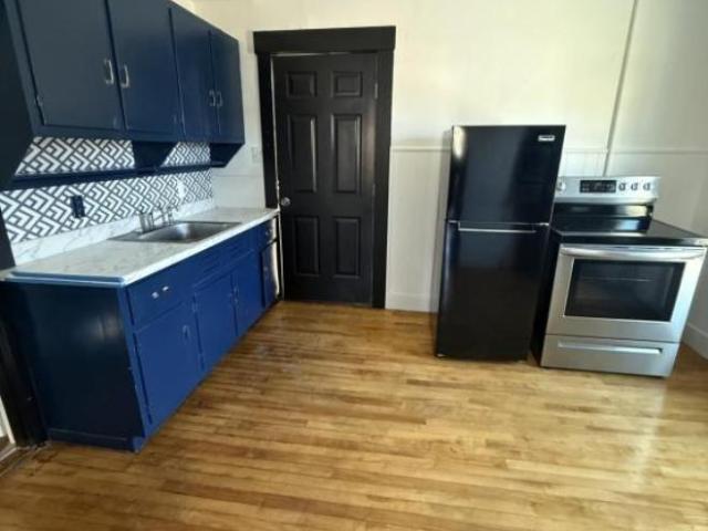 1 Br, 1 bath, Apartment 1 Exchange St