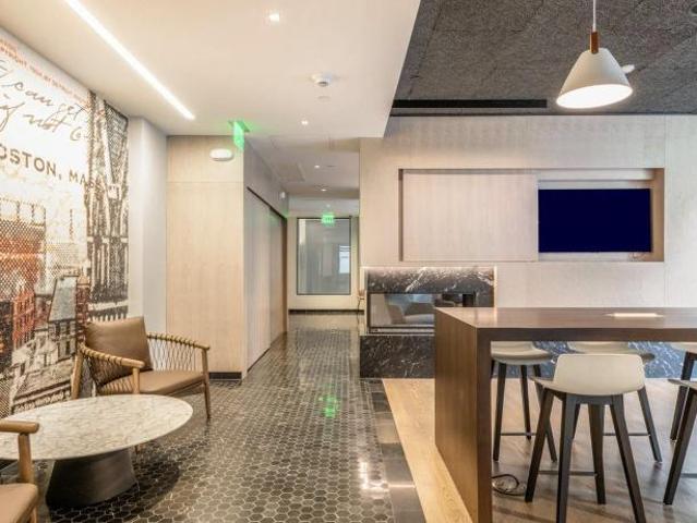 1 Br, 1 bath, Apartment 1 India Street