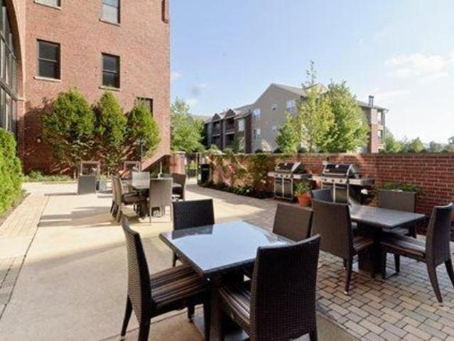 1 Br, 1 bath, Apartment 1 Ovaltine Ct
