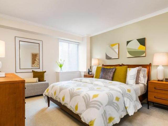 1 Br, 1 bath, Apartment 1 Regency Plaza