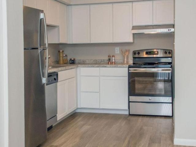 1 Br, 1 bath, Apartment 1 Rolling Green Dr