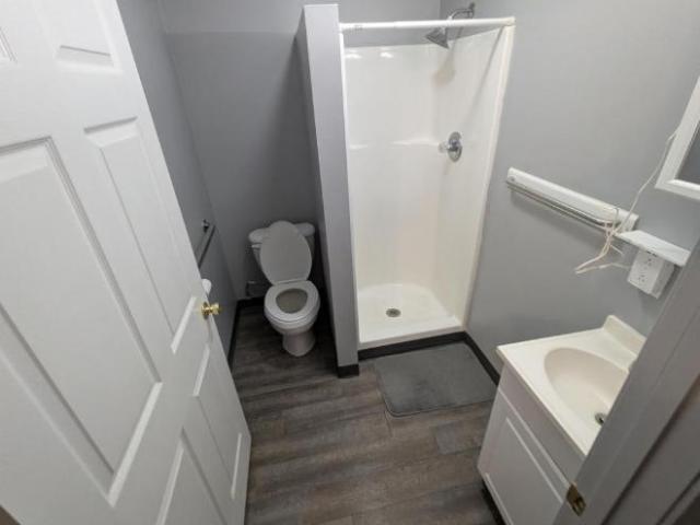 1 Br, 1 bath, Apartment 205 S West St