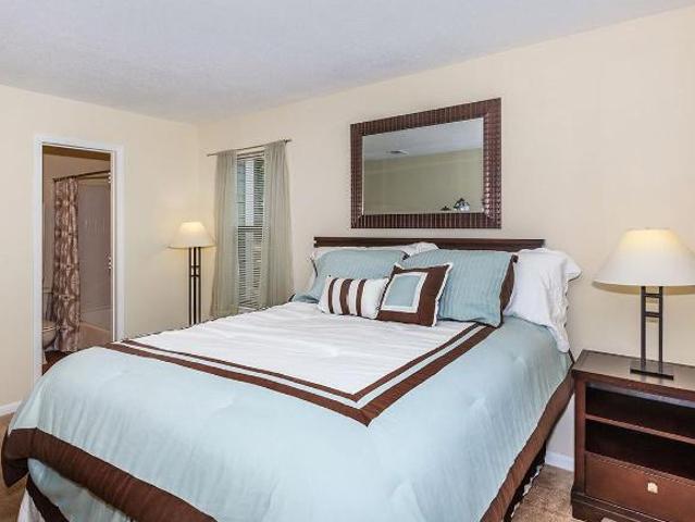 1 Br, 1 bath, Apartment 208 Conner Dr
