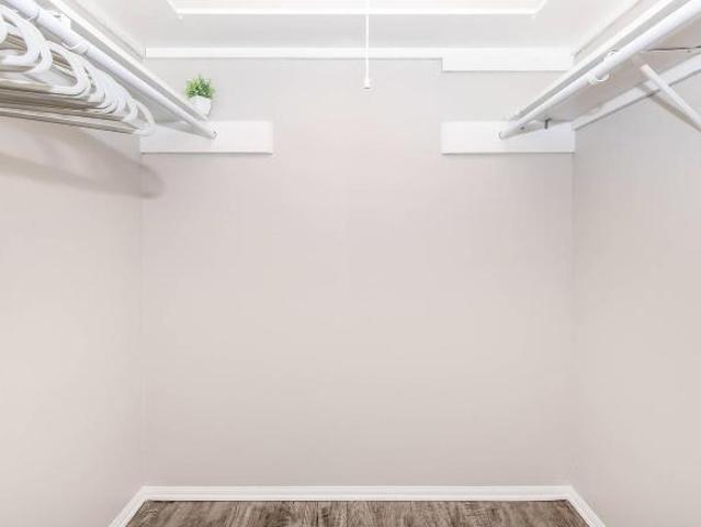 1 Br, 1 bath, Apartment 2005 S El Paso Ave