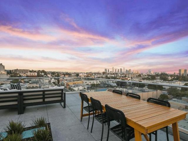 1 Br, 1 bath, Apartment 200 N Vermont Ave