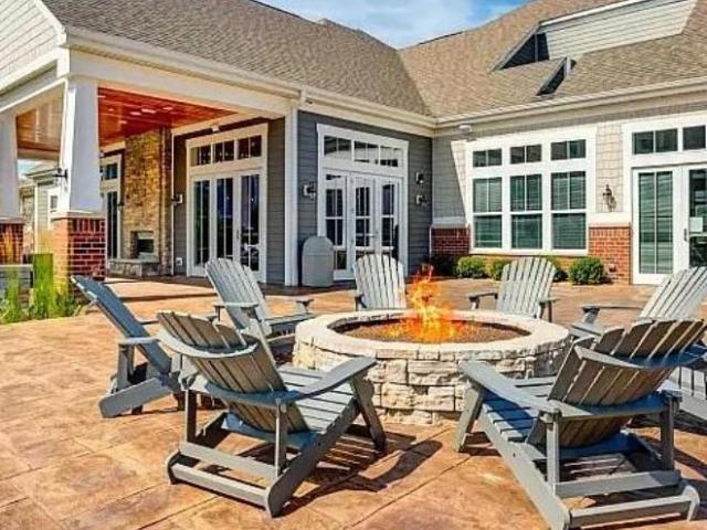 1 Br, 1 bath, Apartment 200 Hudson Ct