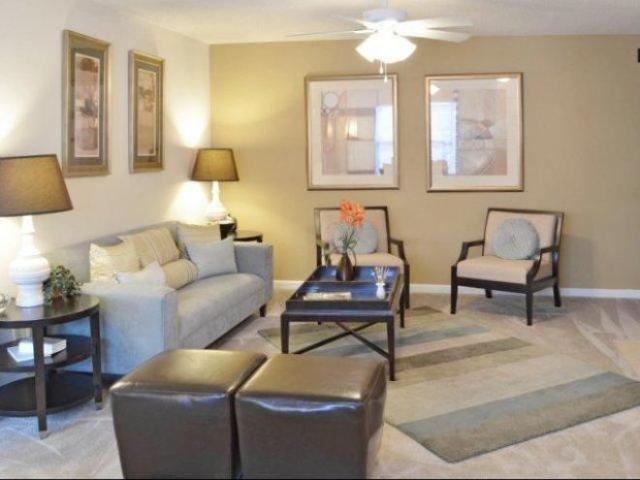 1 Br, 1 bath, Apartment 2010 Roswell Road