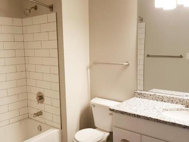 1 Br, 1 bath, Apartment 2025 Greystem Cir