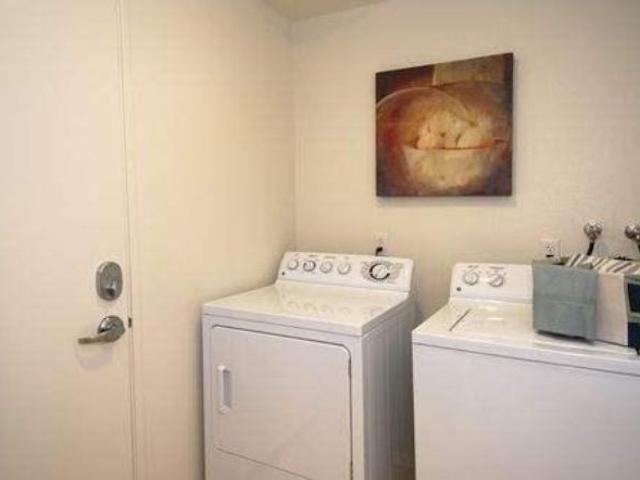 1 Br, 1 bath, Apartment 20310 West Sorrento Lane