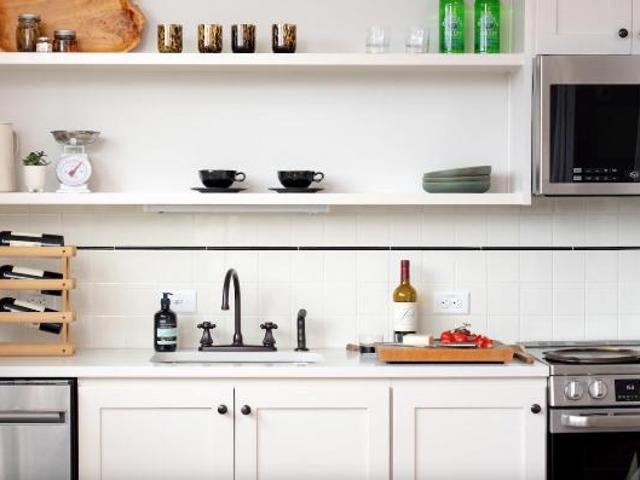 1 Br, 1 bath, Apartment 2154 Noisette Blvd