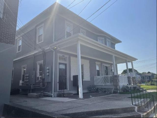 1 Br, 1 bath, Apartment 2108 Chichester Ave