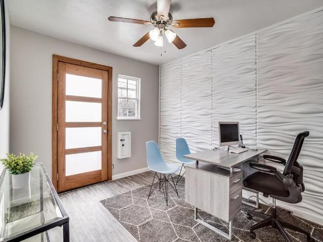 1 Br, 1 bath, Apartment 212 South Cooper Street