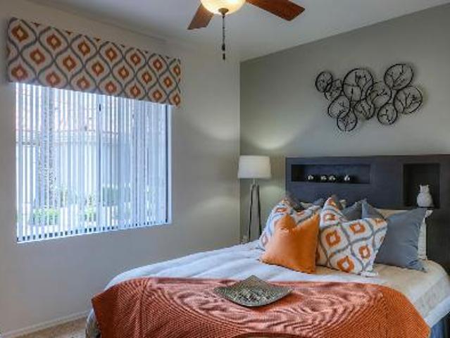 1 Br, 1 bath, Apartment 2255 W Germann Rd