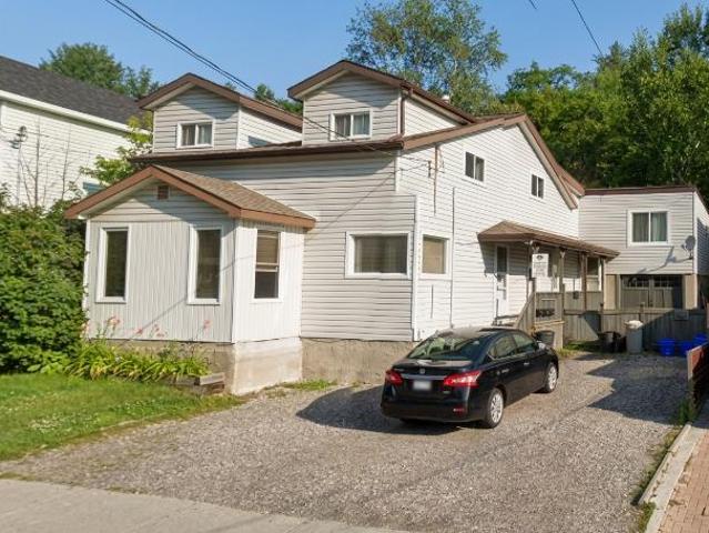 1 Br, 1 bath, Apartment 220 Kathleen Street