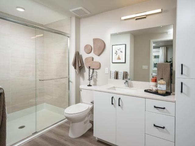 1 Br, 1 bath, Apartment 2220 Cemo Circle