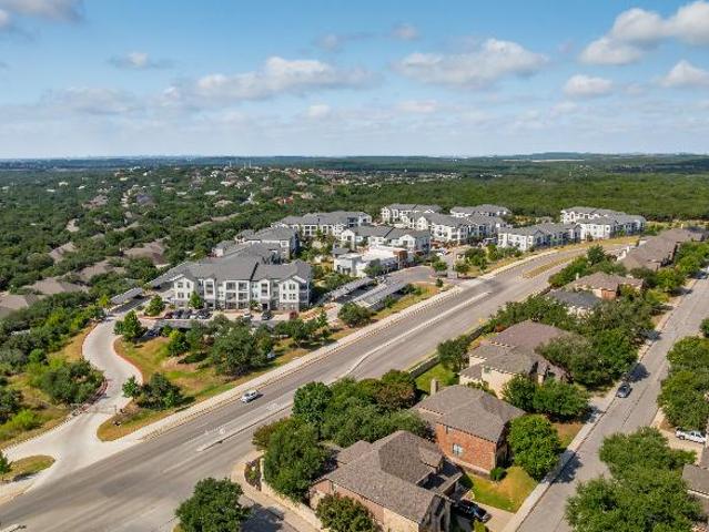 1 Br, 1 bath, Apartment 23975 Hardy Oak Blvd