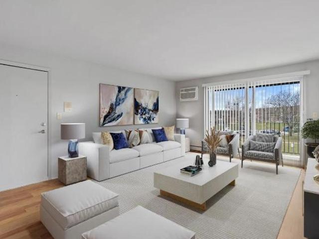1 Br, 1 bath, Apartment 2300 Glendale Terrace