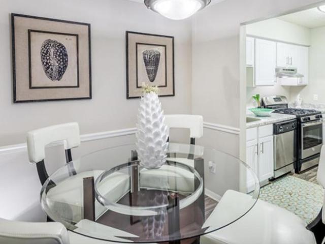 1 Br, 1 bath, Apartment 231 Calibre Chase Dr