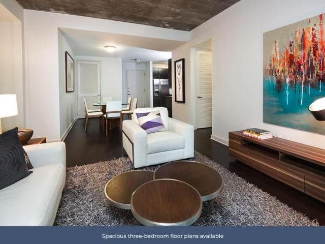 1 Br, 1 bath, Apartment 2320 N Houston Street