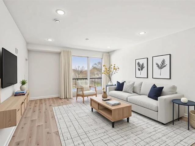 1 Br, 1 bath, Apartment 23 Rock Hill Road