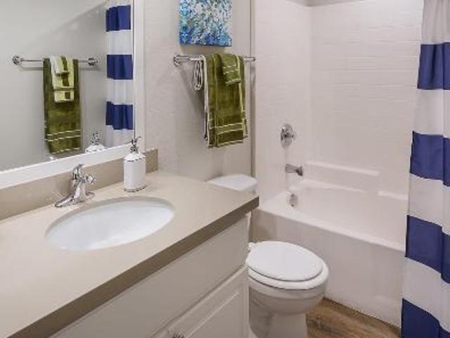 1 Br, 1 bath, Apartment 2450 W Pecos Rd