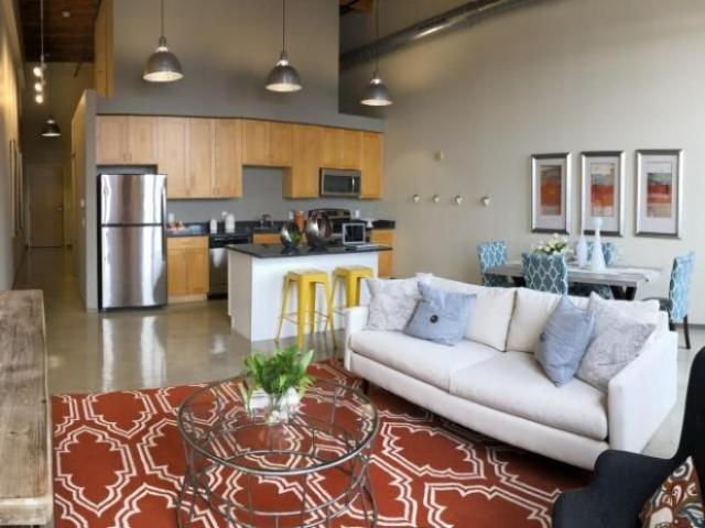 1 Br, 1 bath, Apartment 240 Canal Street