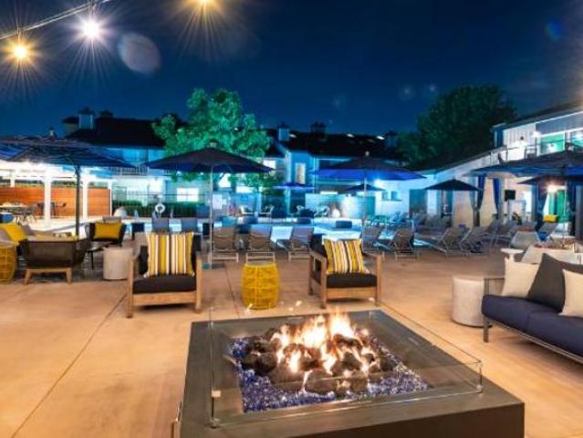 1 Br, 1 bath, Apartment 24152 Hollyoak