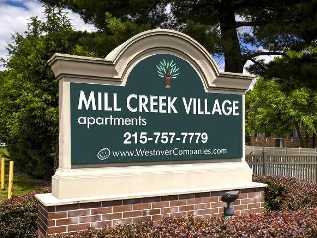 1 Br, 1 bath, Apartment 255 E Lincoln Hwy