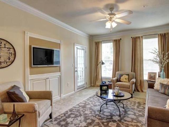 1 Br, 1 bath, Apartment 2580 N Berkeley Lake Road NW