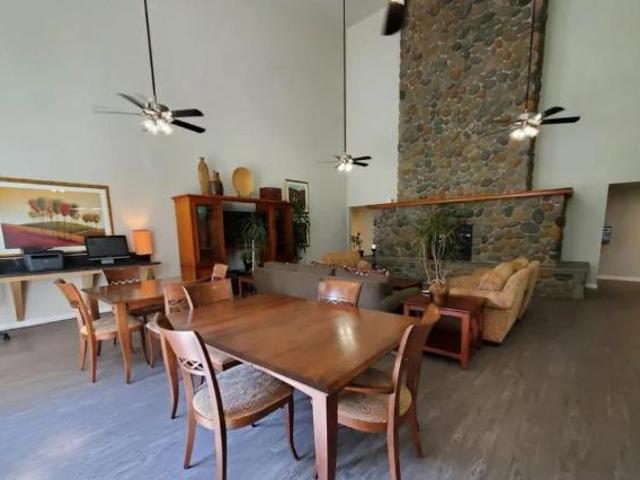 1 Br, 1 bath, Apartment 2593 Millcreek Dr