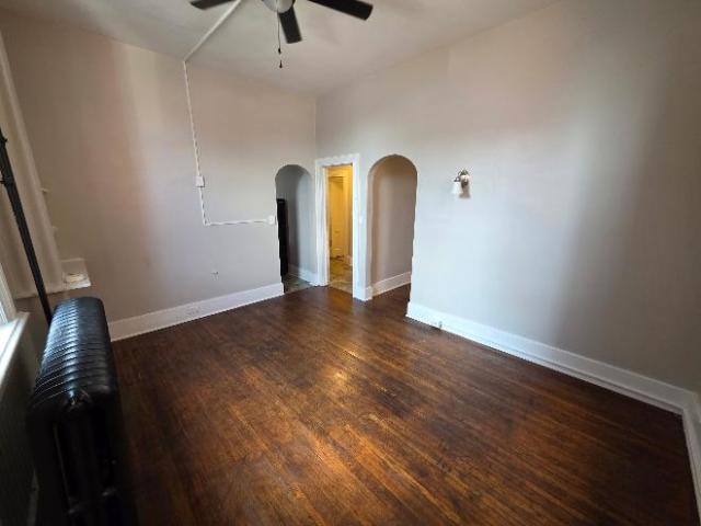 1 Br, 1 bath, Apartment 2525 Peach Street