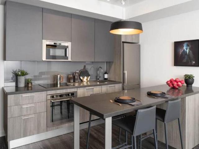 1 Br, 1 bath, Apartment 25 Selby St