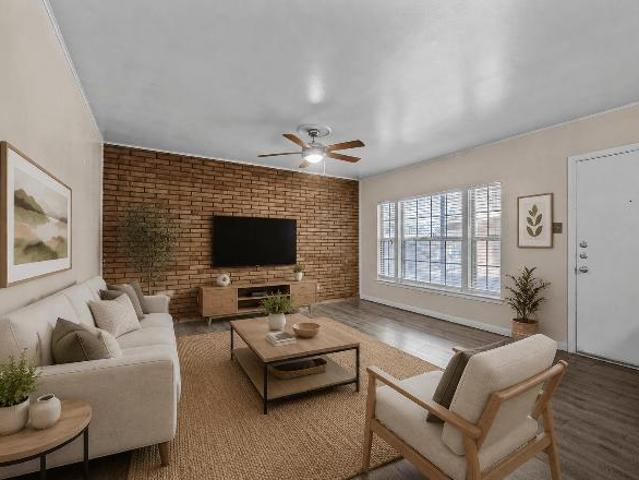 1 Br, 1 bath, Apartment 2606 Enfield Road