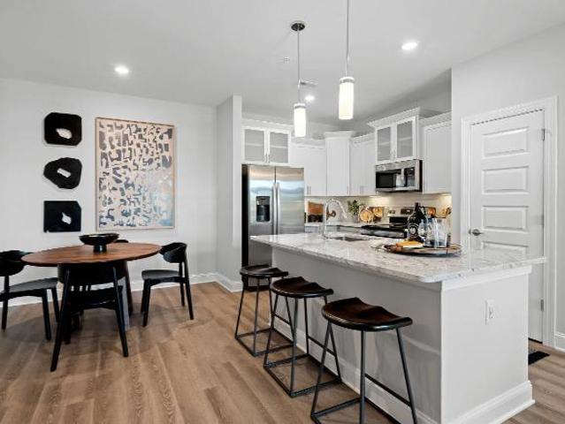 1 Br, 1 bath, Apartment 2611 Moonbow Trail