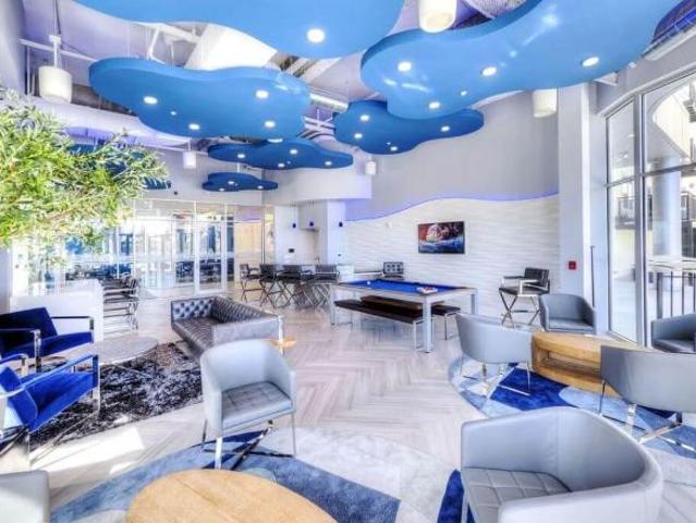 1 Br, 1 bath, Apartment 2760 S Highland Ave