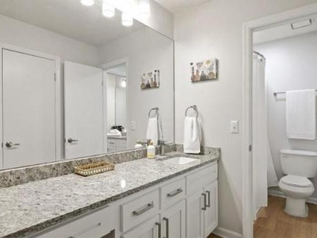 1 Br, 1 bath, Apartment 2700 Double Churches Rd