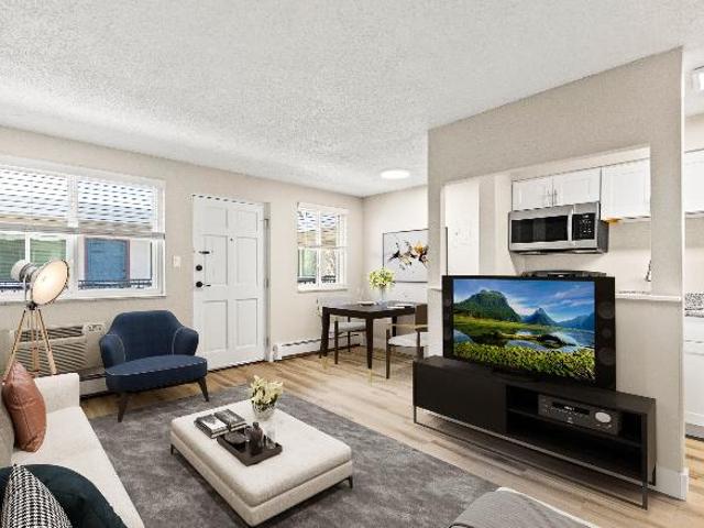 1 Br, 1 bath, Apartment 270 Lincoln Street