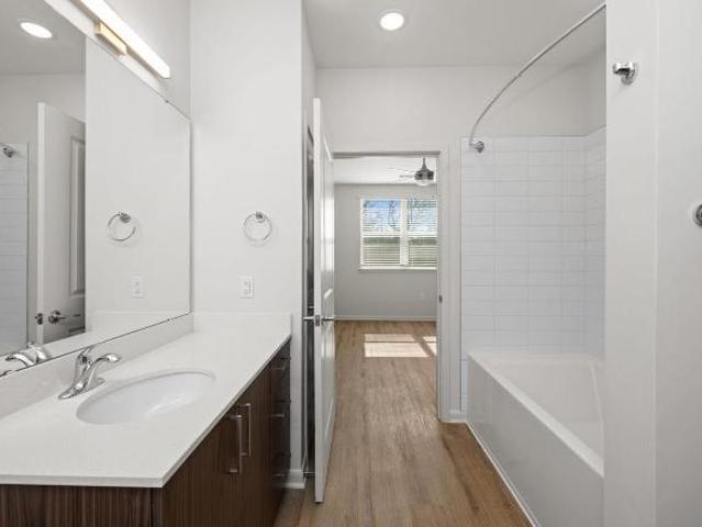 1 Br, 1 bath, Apartment 2720 Bristlecone Trail