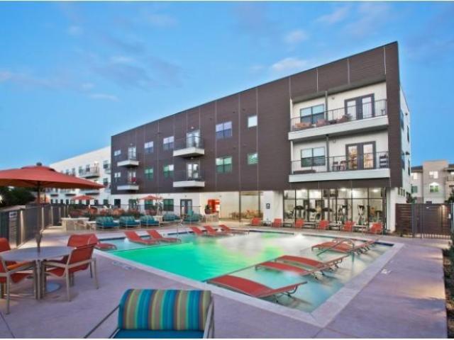 1 Br, 1 bath, Apartment 2727 Kings Rd