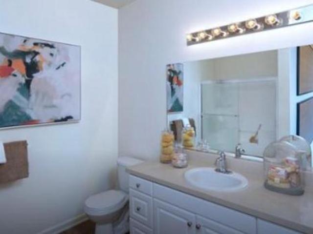 1 Br, 1 bath, Apartment 27260 Los Altos