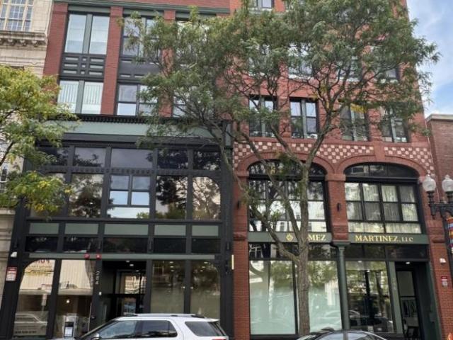 1 Br, 1 bath, Apartment 284 Essex Street
