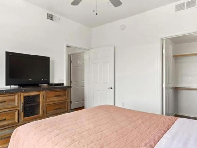 1 Br, 1 bath, Apartment 289 S Highway 92