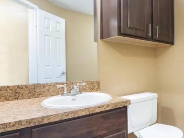 1 Br, 1 bath, Apartment 2801 Airport Frwy