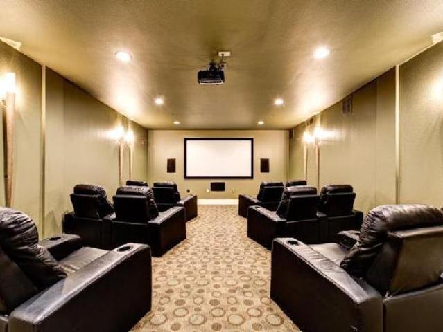 1 Br, 1 bath, Apartment 2801 Live Oak Street