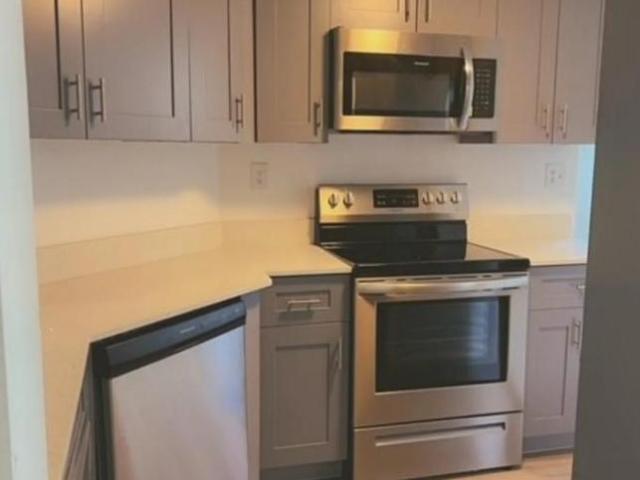 1 Br, 1 bath, Apartment 2801 North Course Drive